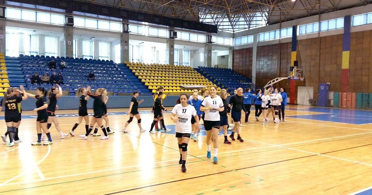 Sezon încheiat pentru handbaliste - Ziarul Argeşul - ediţia online