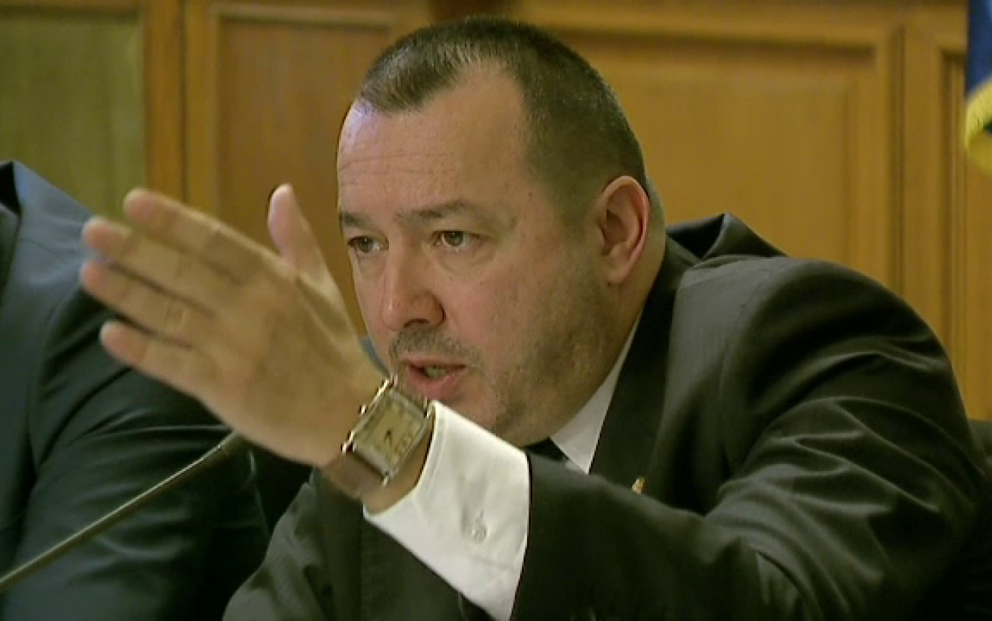 Rădulescu nu-şi dezminte renumele… – Ziarul Argeşul - ediţia online