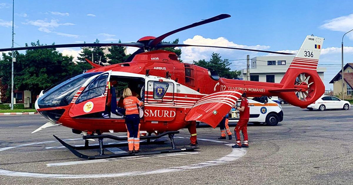 Elicopter SMURD lângă Sala Sporturilor “Trivale”. Pacient cu arsuri ...