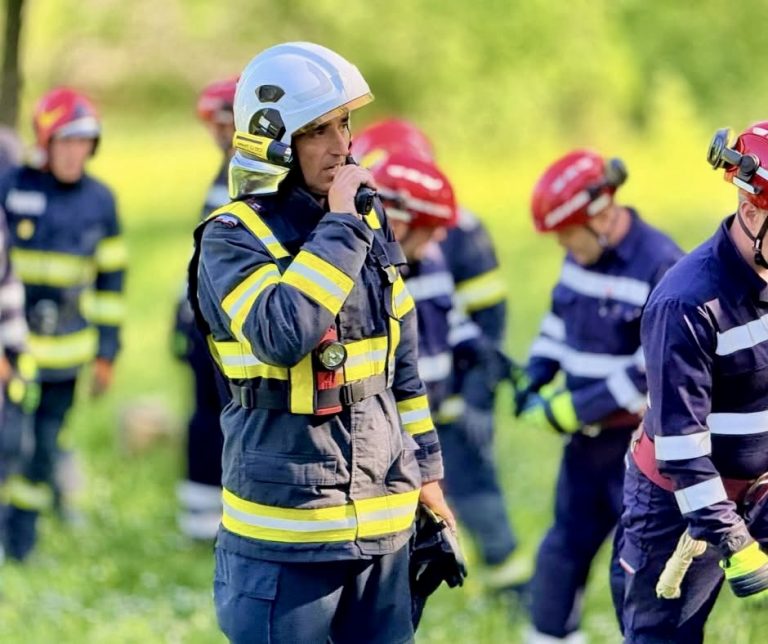 Conductă de gaz spartă la Curtea de Argeș. Intervenție cu pompieri și echipaj CBRN