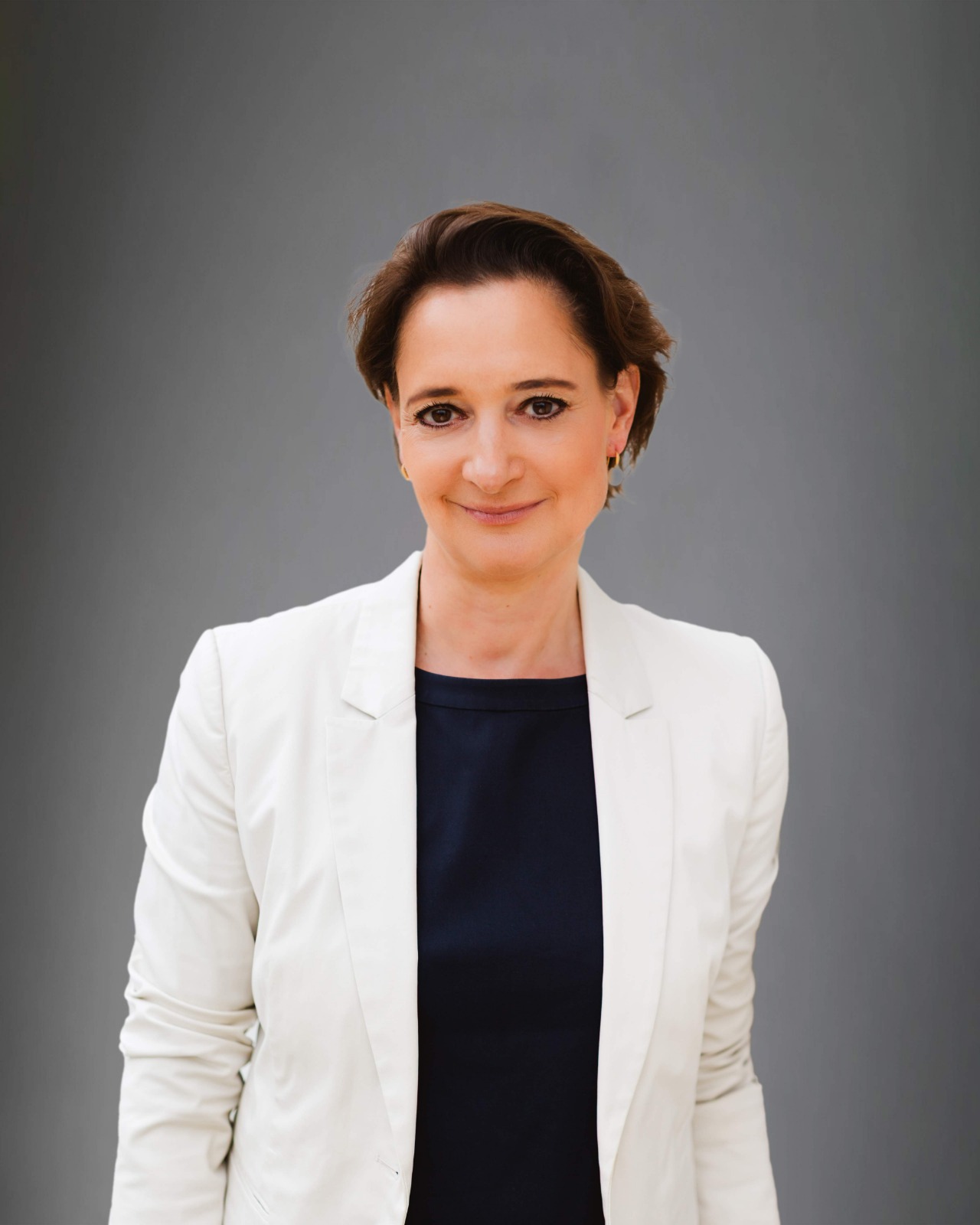 Katrin Adt a preluat funcția de CEO al Dacia
