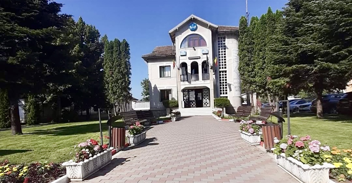 Primăria Bascov se mută temporar din cauza lucrărilor de modernizare ...