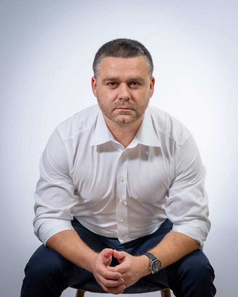 Piteșteanul care a surprins România! Cine este Ciprian Ciucu, noul ...