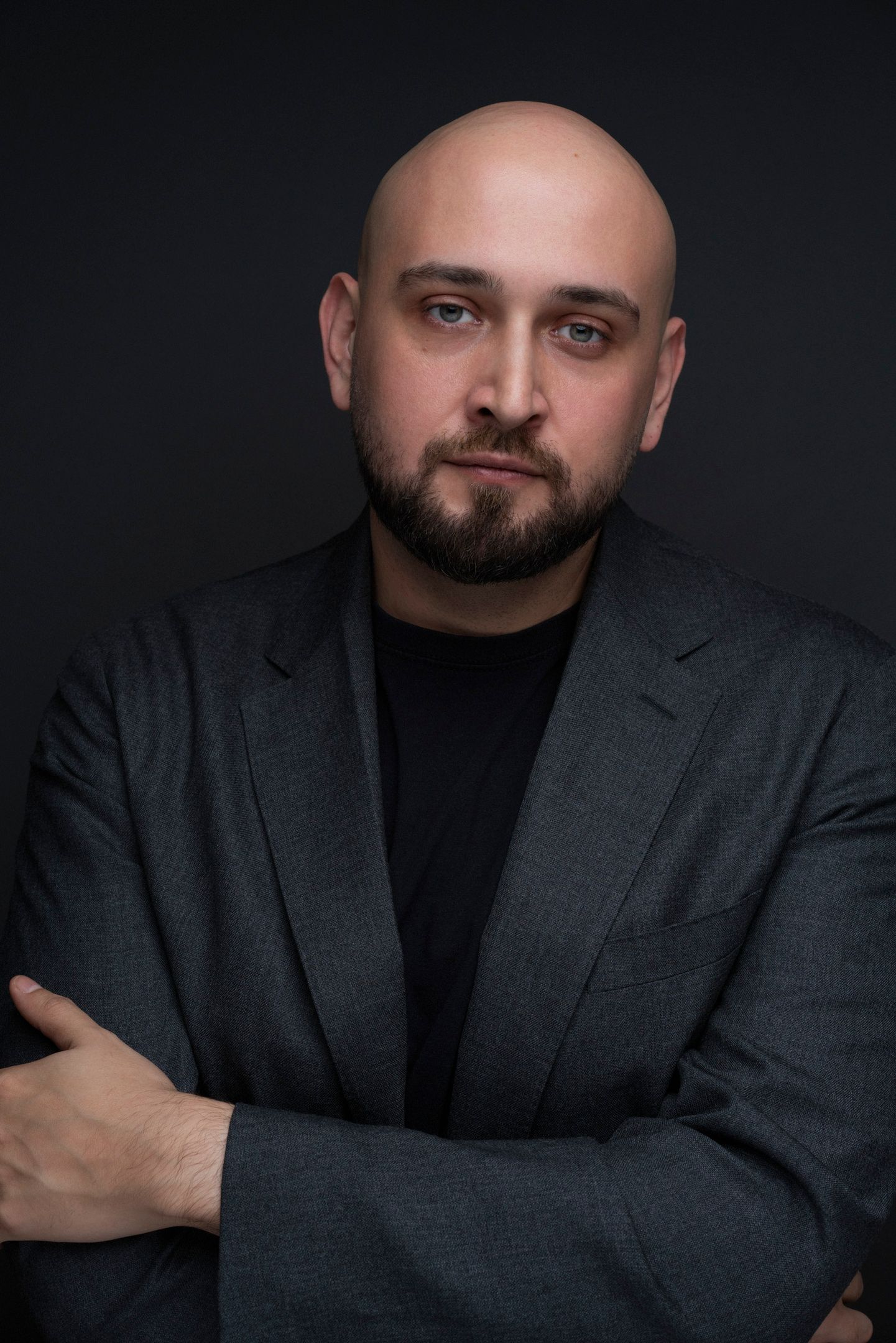 Celebru actor din România, săltat de mascați!